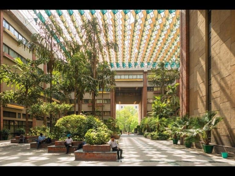 Best Libraries in Delhi with Timings & Map. Looking for a Library in ...